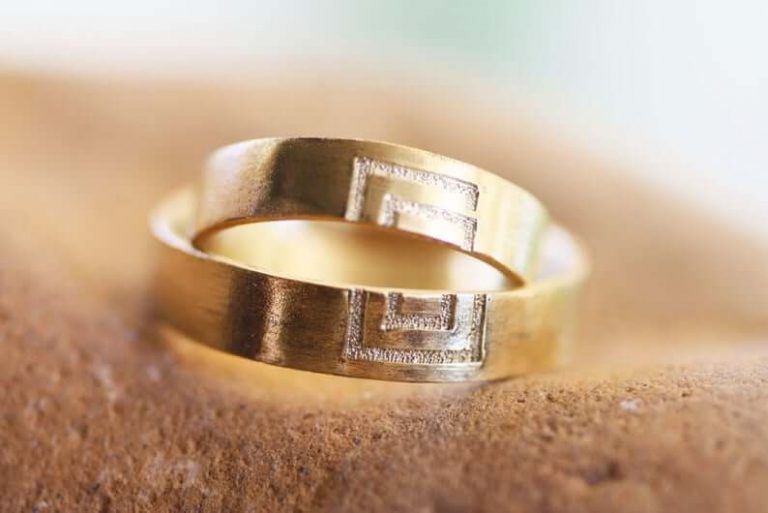Brass Wedding Rings and Bands – Should I Buy or Avoid? | Wedding KnowHow