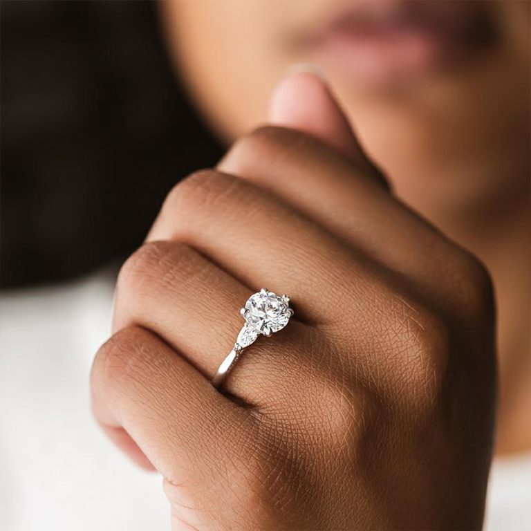 Chubby Fingers? Here are the Best Ring Styles For You!